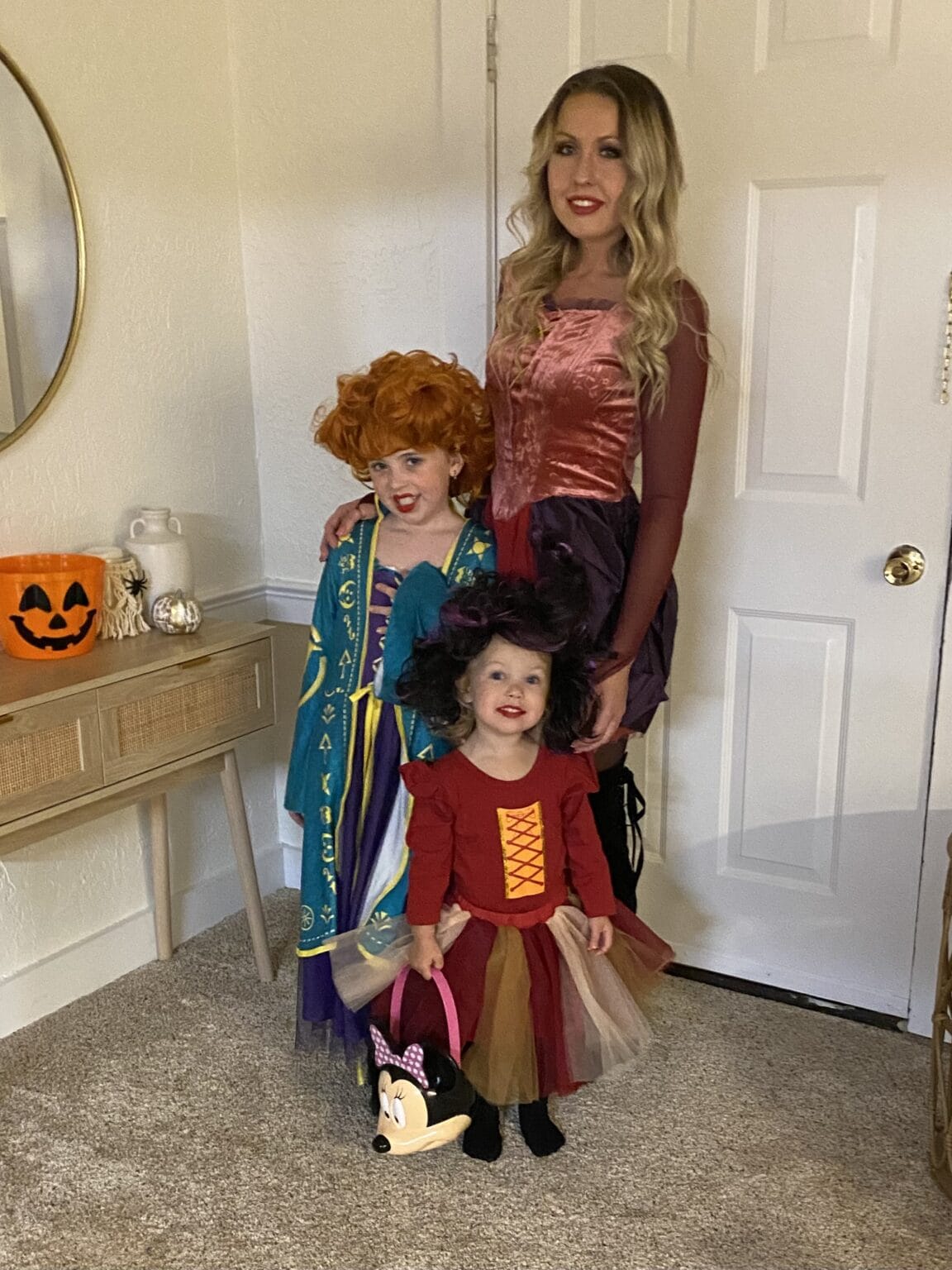 31 Family Halloween Costumes That Are Way Too Cute to Skip - Another ...