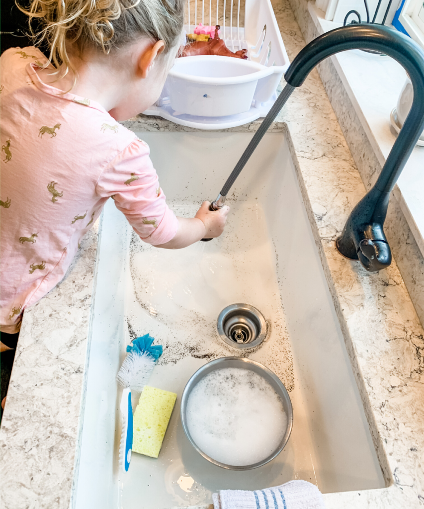 Farm Animal Washing Sensory Activity For Kids - Another Mommy Blogger