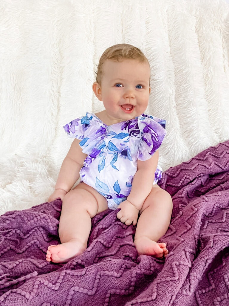 12 Cute Monthly Baby Girl Photo Ideas - Another Mommy Blogger